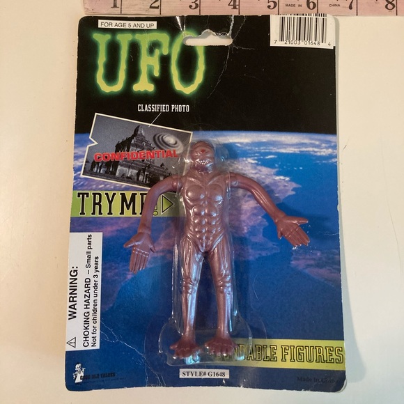 Toys | Vtg Bendy Cyclops Ufo Alien | Poshmark